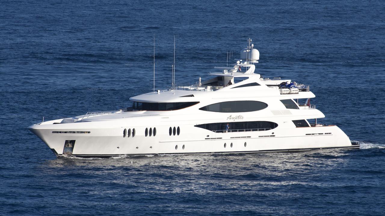 Yacht REEF CHIEF, Trinity Yachts | CHARTERWORLD Luxury Superyacht Charters